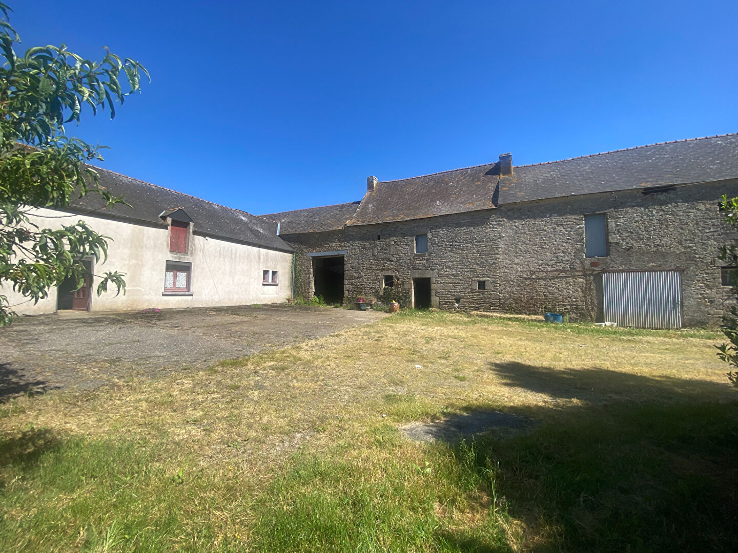 Corp De Ferme à Rénover