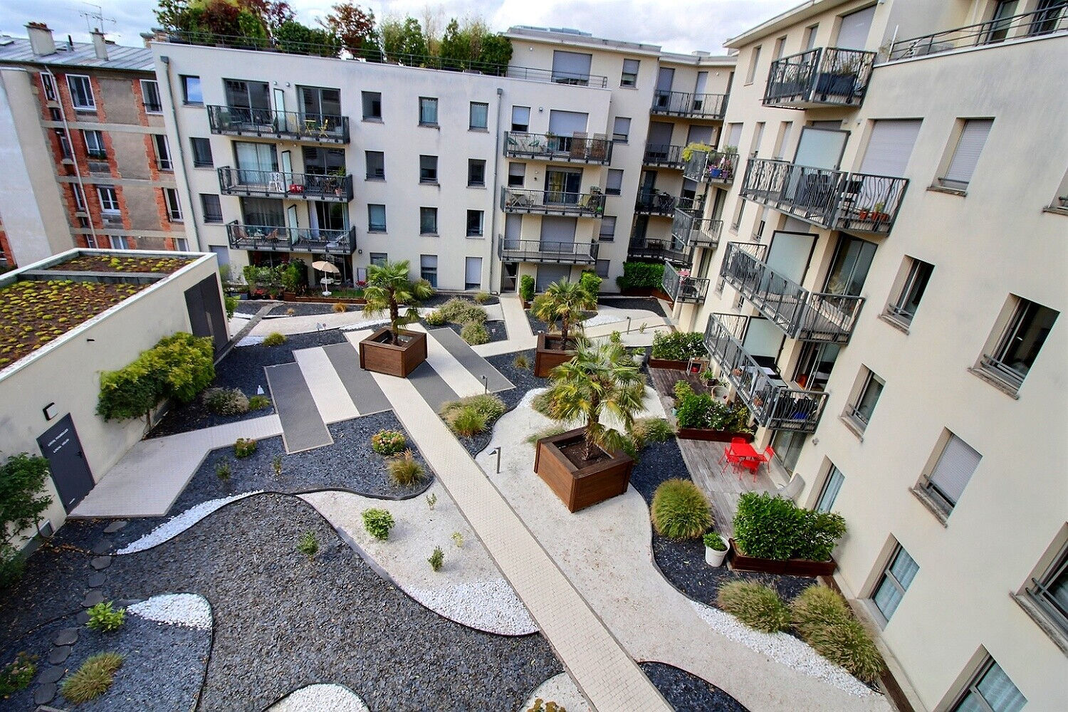 REIMS HYPER CENTRE - Un cadre de vie rare au coeur de Reims - Residence ...